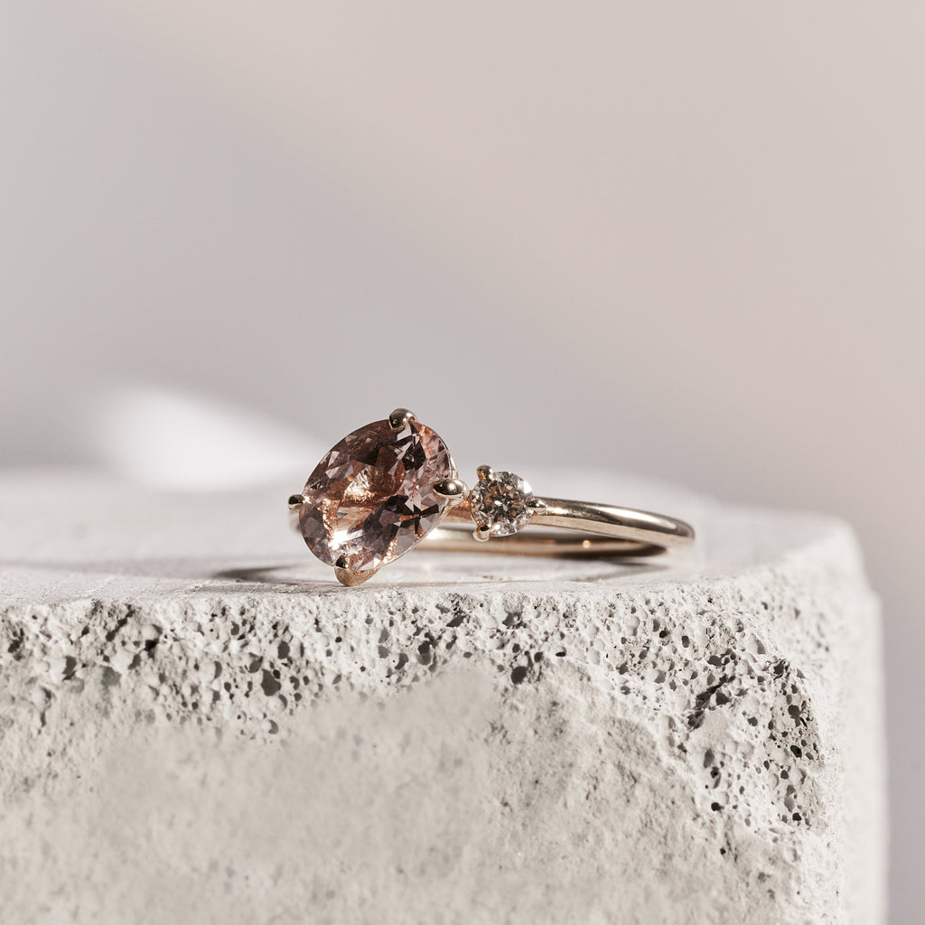 Tilted oval venus side stone Ring - 14K/18K Gold – Her Banana