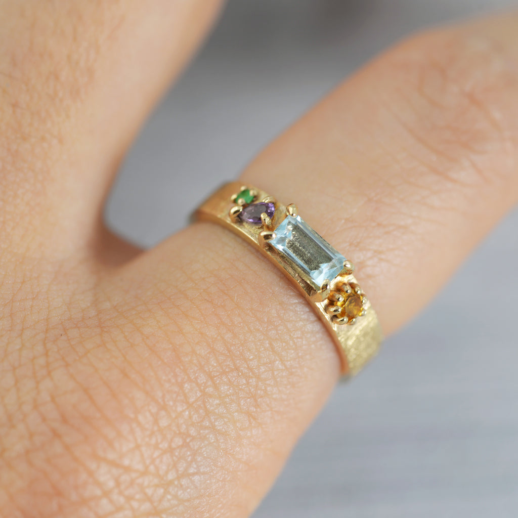 Throne Ring - 14K/ 18K Gold – Her Banana